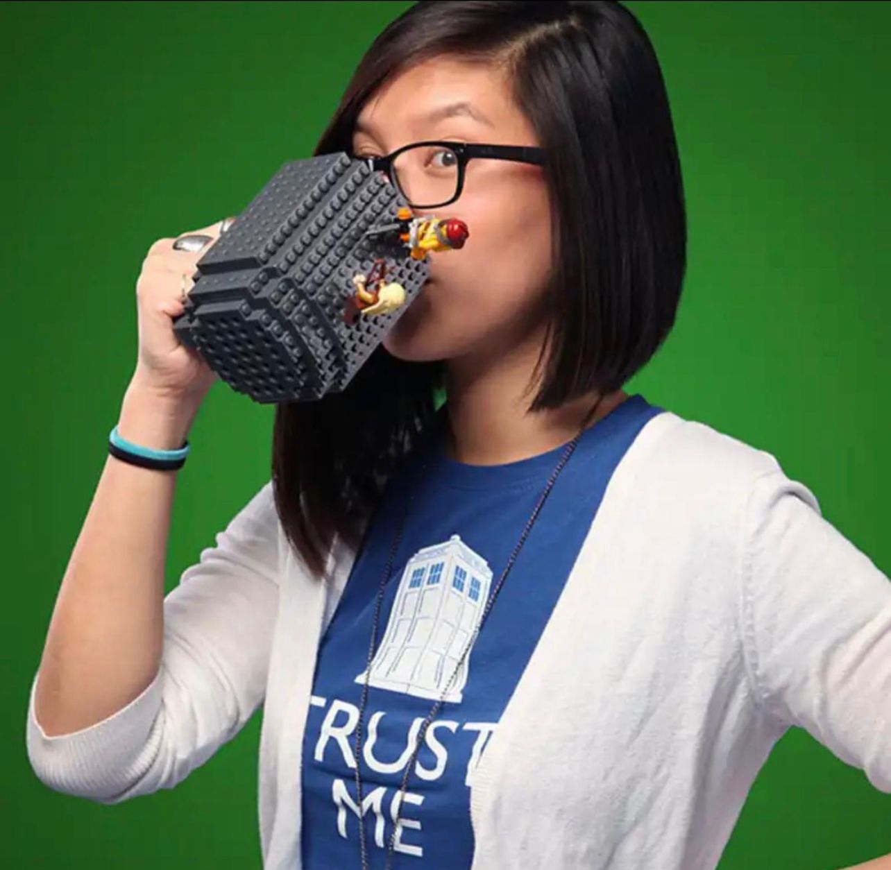 TAZA MUG CON DISEÑO DE LEGO – La Iguana Shop